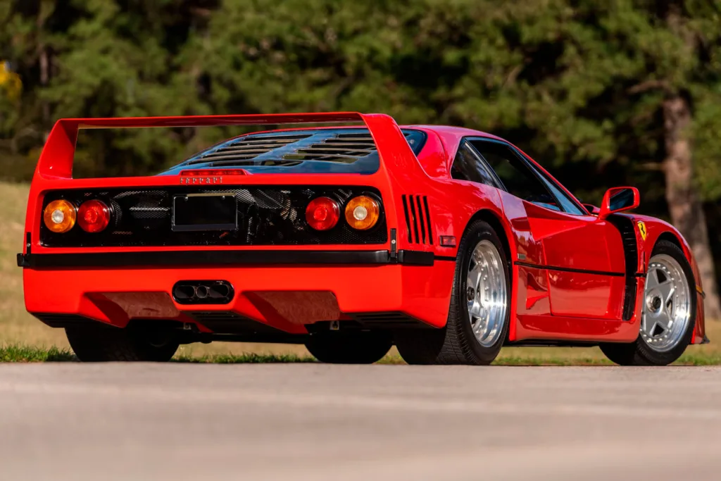 1992 Ferrari F40 – All things car culture